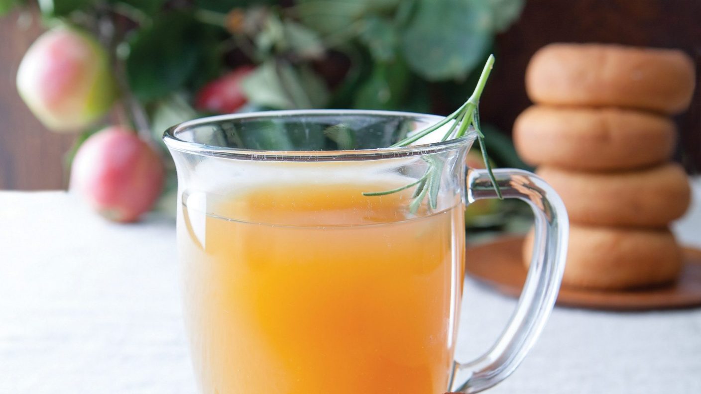 Our Ohio Recipe: Rosemary Cider