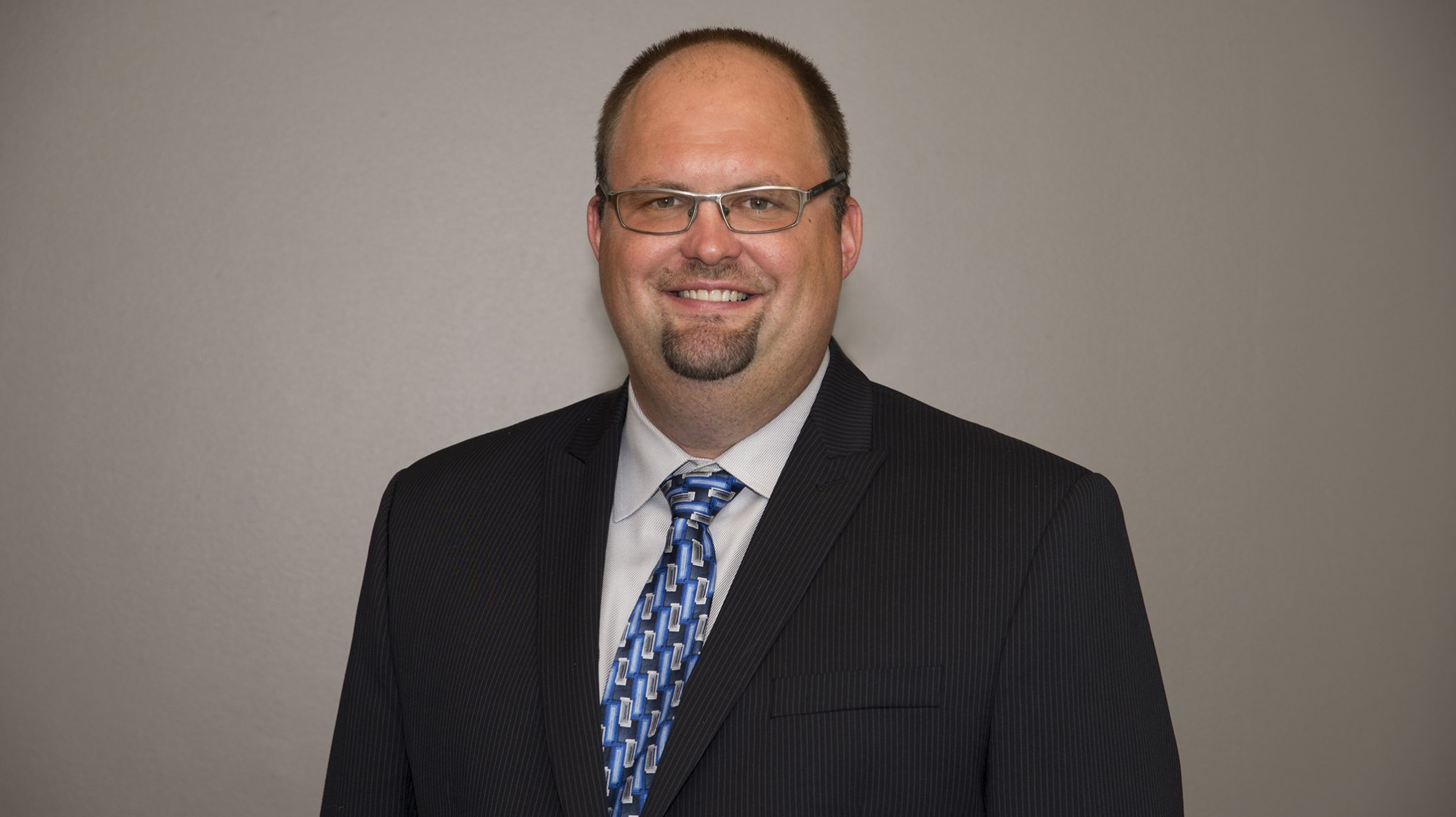 Pohlman graduates from Ohio Farm Bureau’s leadership program - Ohio ...