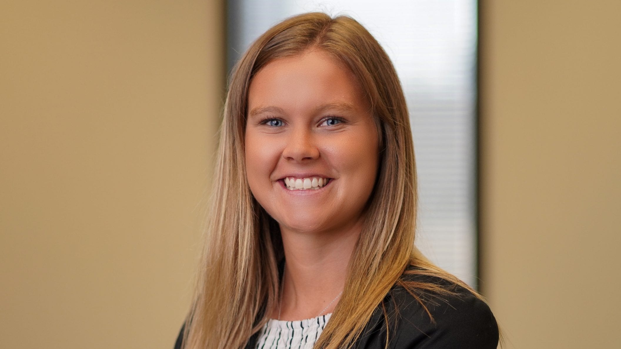 Johnston graduates from Ohio Farm Bureau’s AgriPOWER program - Ohio ...