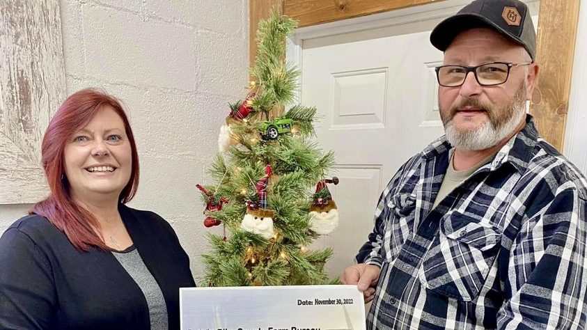 Whitmore sponsors Young Ag members - Ohio Farm Bureau